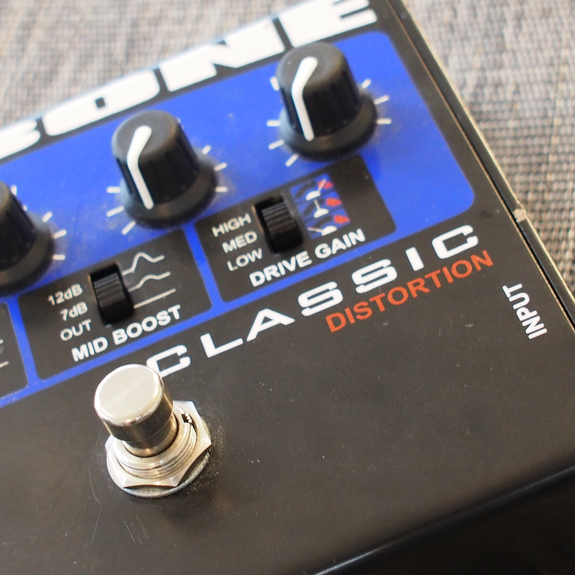 【買取情報】真空管搭載のチューブディストーション！『Radial Tone Bone Classic Distortion』楽器奏庫｜初心者 ...